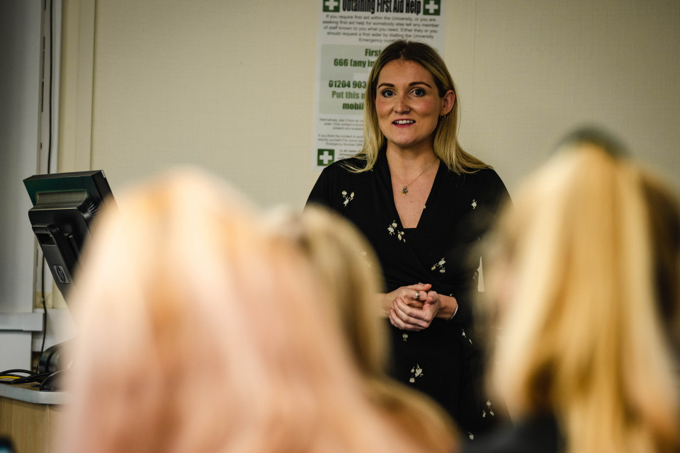 Why Turn Your English Degree into a PGCE?